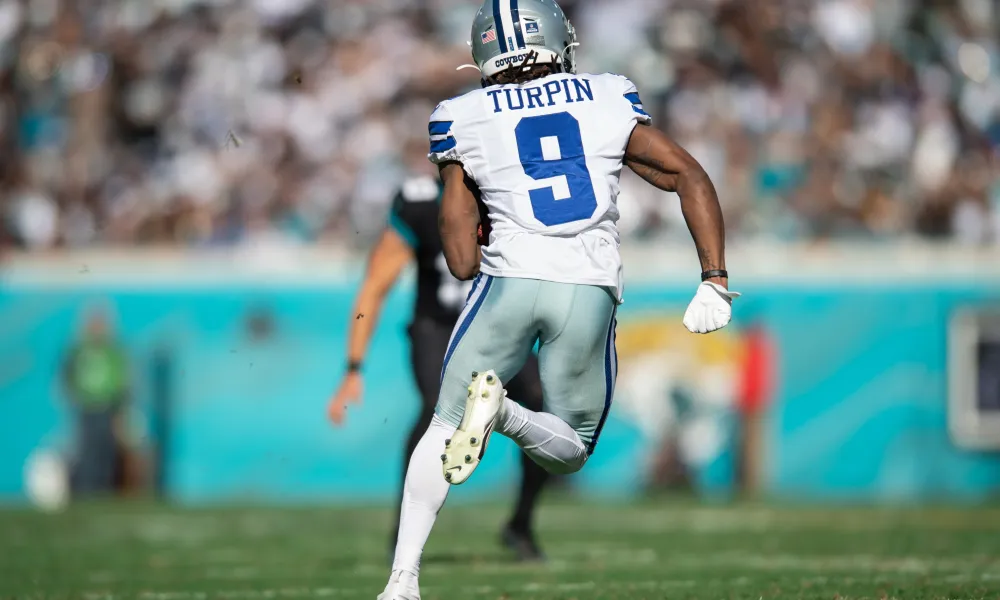 Former USFL Star Becomes Highest Paid NFL Special Teams Player | UFL